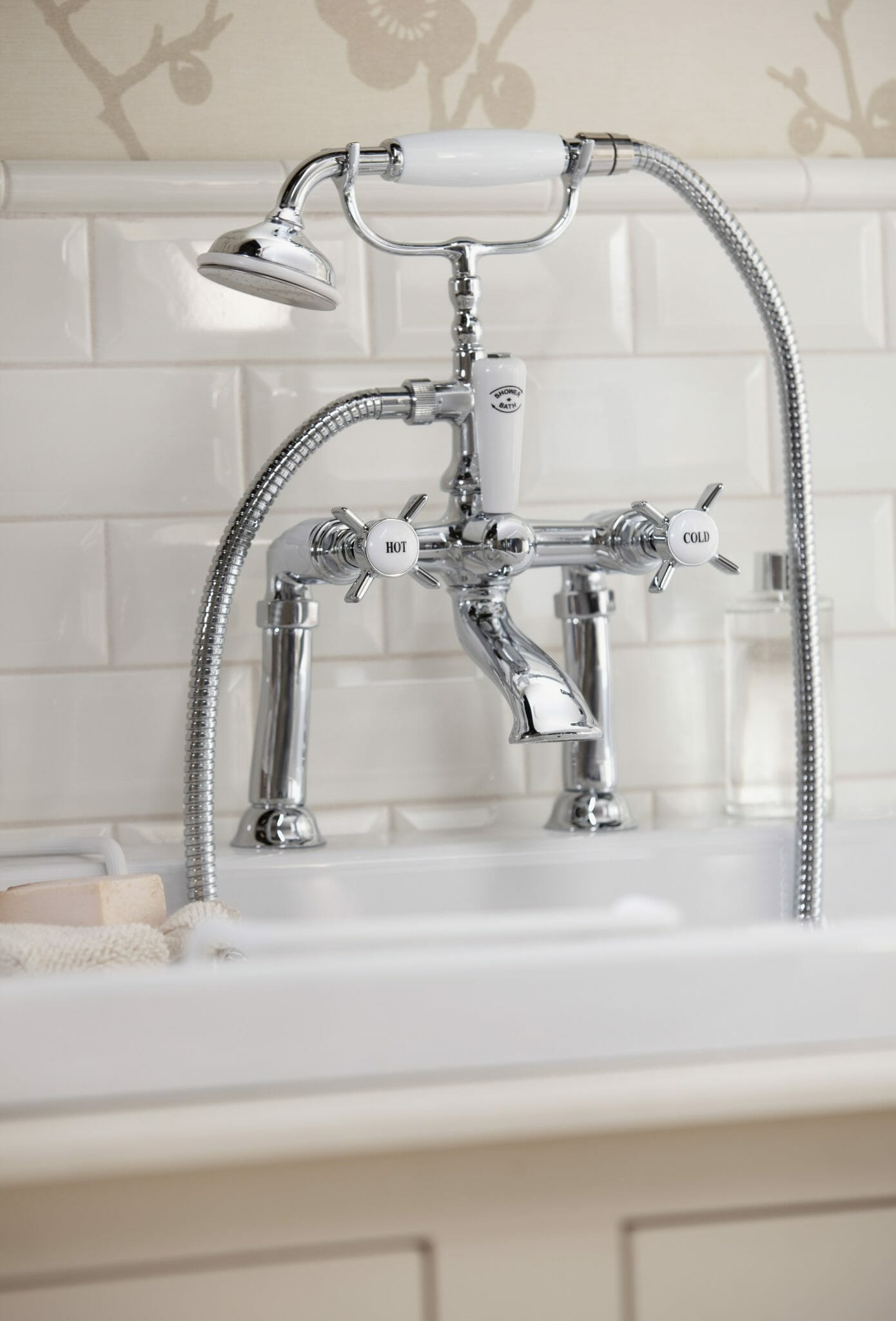 Traditional Bathroom Taps of High Quality from Luxury & Designer Brands
