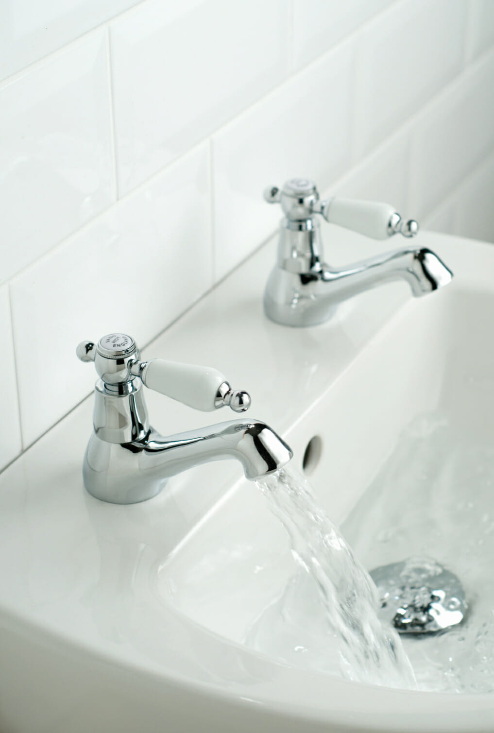 Traditional Bathroom Taps of High Quality from Luxury & Designer Brands